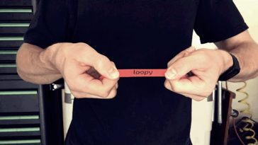 Loopy อุปกรณ์ที่จะช่วยป้องการมือถือตก และใช้งานได้ในมือเดียว