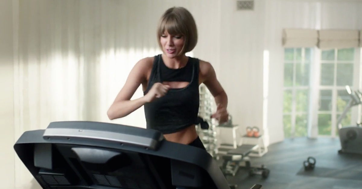 Taylor Swift กับโฆษณาสุดฮาตัวใหม่ของ Apple Music