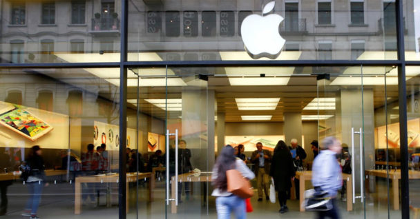 แบตเตอรี่ iPhone 6 Plus เกิดควันลุกไหม้ที่ Apple Store Zurich (Switzerland)