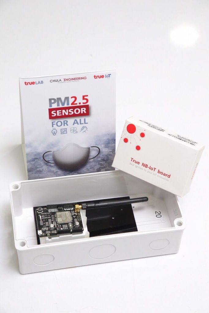 ใช้เทคโนโลยีเข้าสู้ฝุ่น True ให้งบ นศ. ผลักดันโครงการ PM2.5 Sensor for All