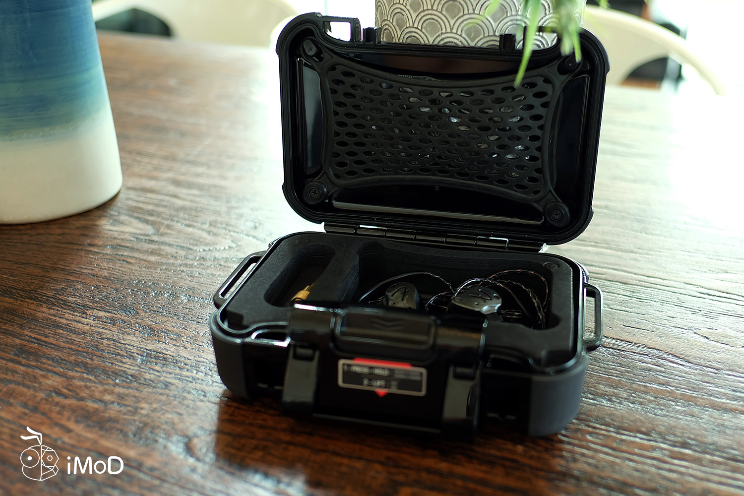 รีวิวหูฟัง Fender รุ่น TEN-3 แบบ In-Ear Monitor มีไดร์เวอร์เสริมขับ 3 ...