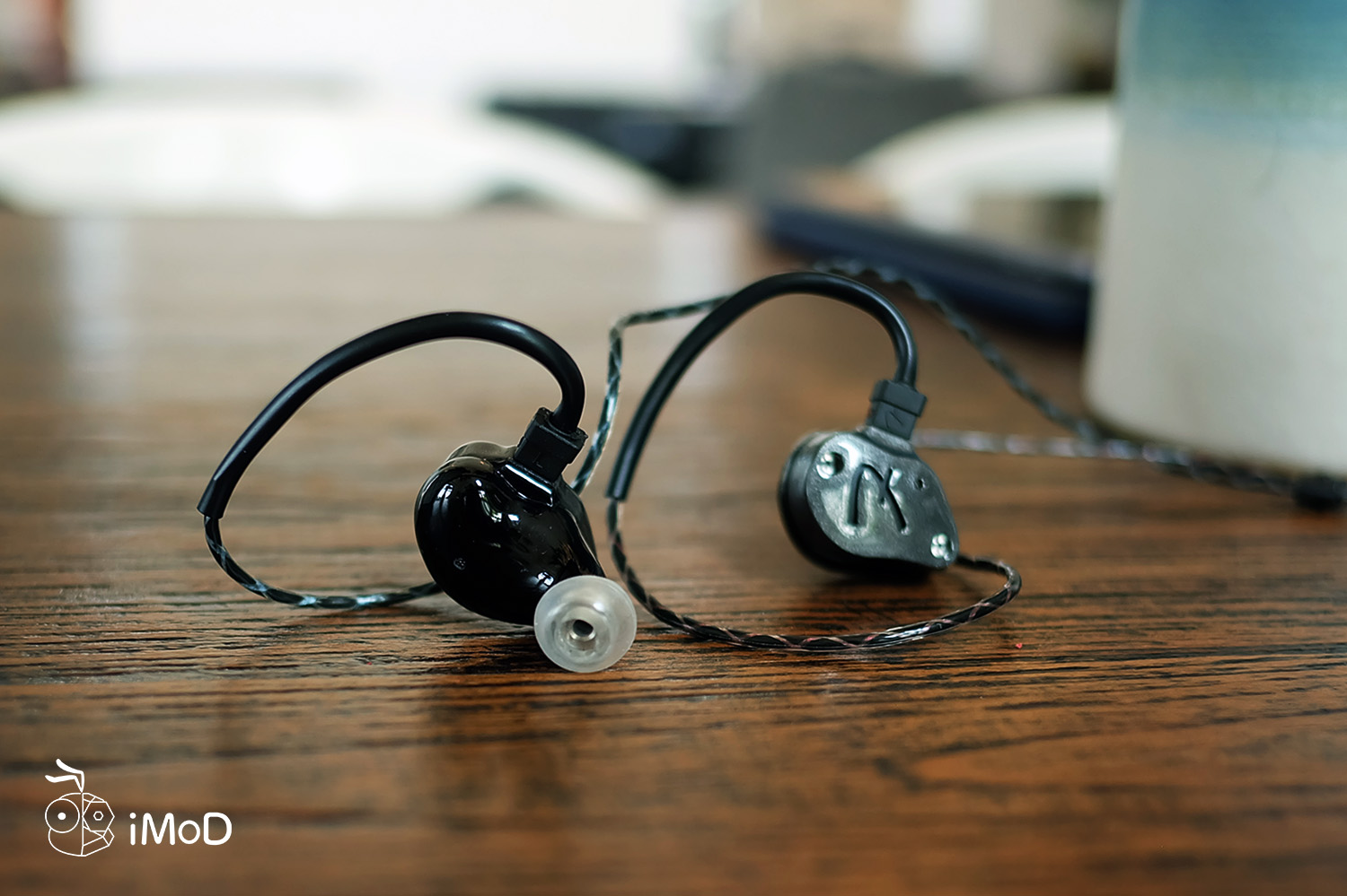 รีวิวหูฟัง Fender รุ่น TEN-3 แบบ In-Ear Monitor มีไดร์เวอร์เสริมขับ 3 ...