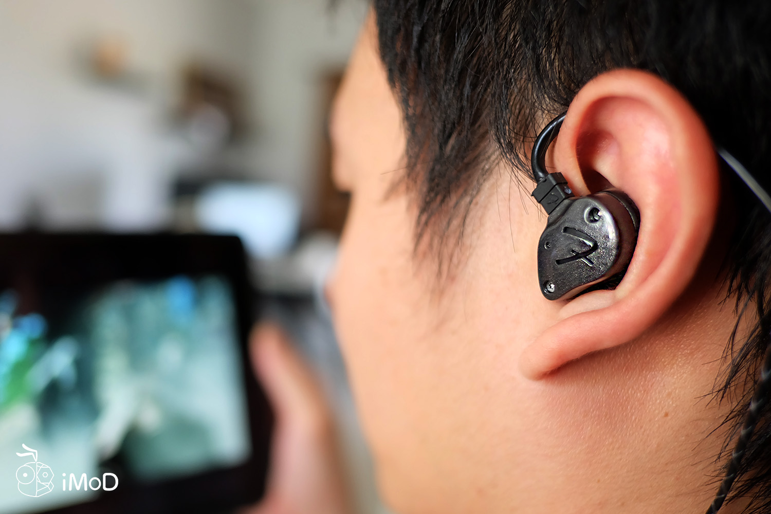 รีวิวหูฟัง Fender รุ่น TEN-3 แบบ In-Ear Monitor มีไดร์เวอร์เสริมขับ 3 ...