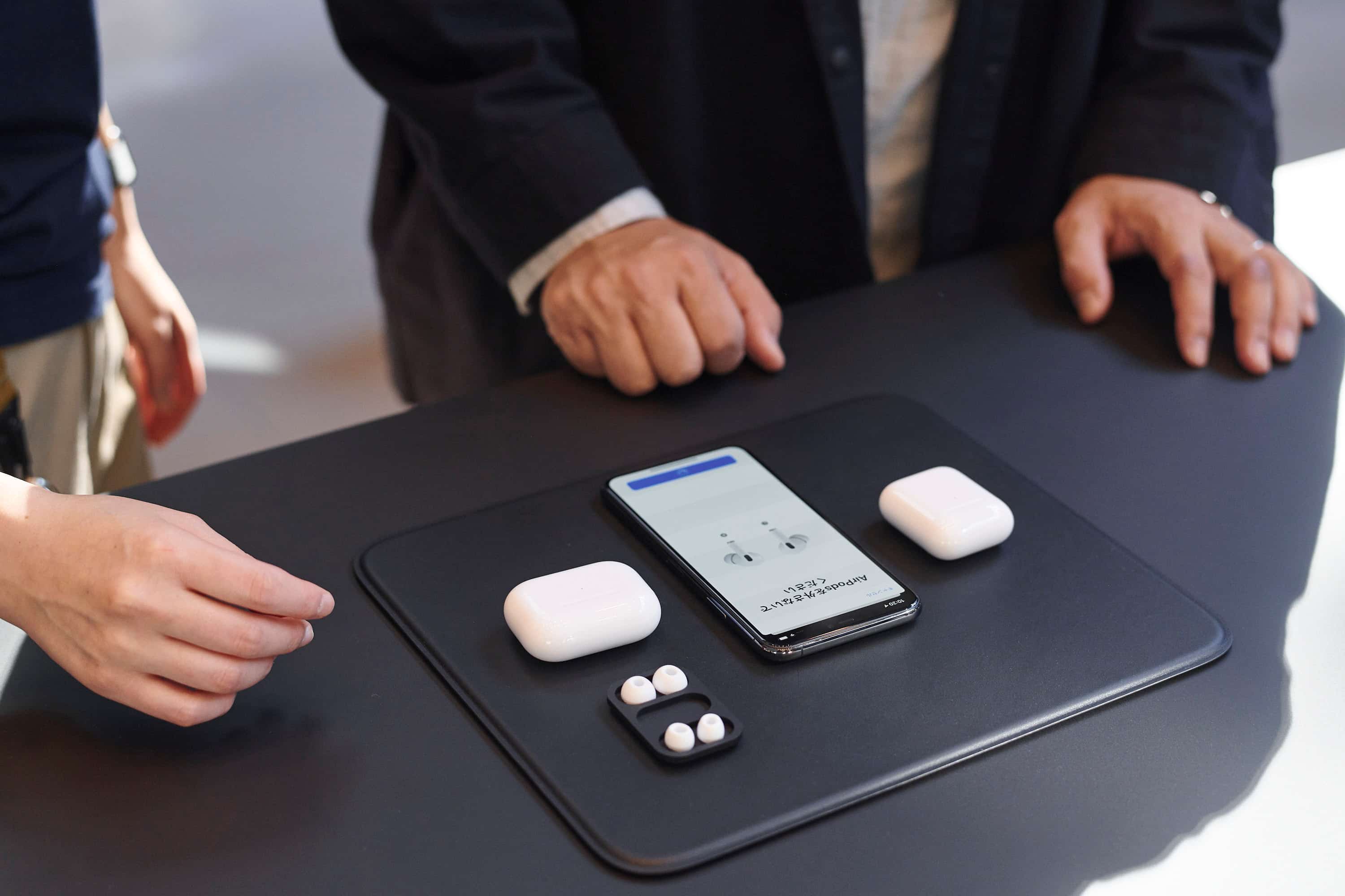 Apple Airpod Pro Launch Tokyo Product Table Close Up 10302019 IPhoneMod apple-airpod-pro-launch-tokyo-product-table-close-up-10302019-iphonemod