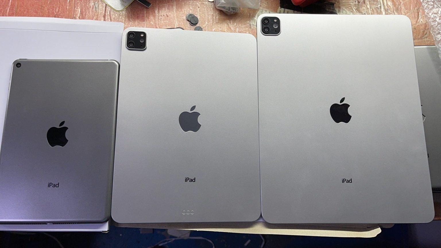 เผยภาพถ่ายเครื่องจำลอง iPad mini 6 ใช้ดีไซน์เดิม