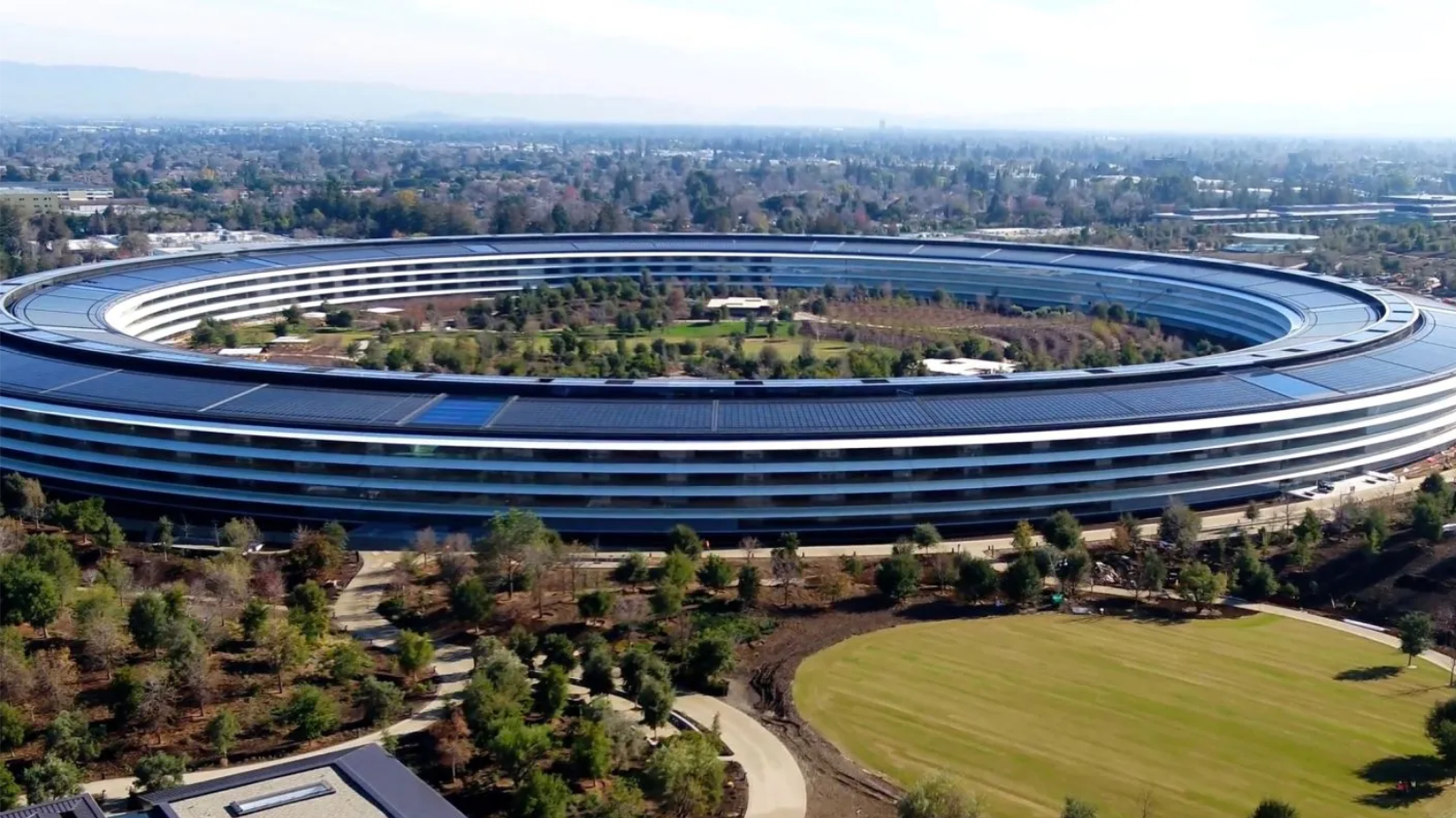 นักวิเคราะห์เผย หุ้น Apple ขึ้นจากการมาของ แว่น AR และ Apple Car