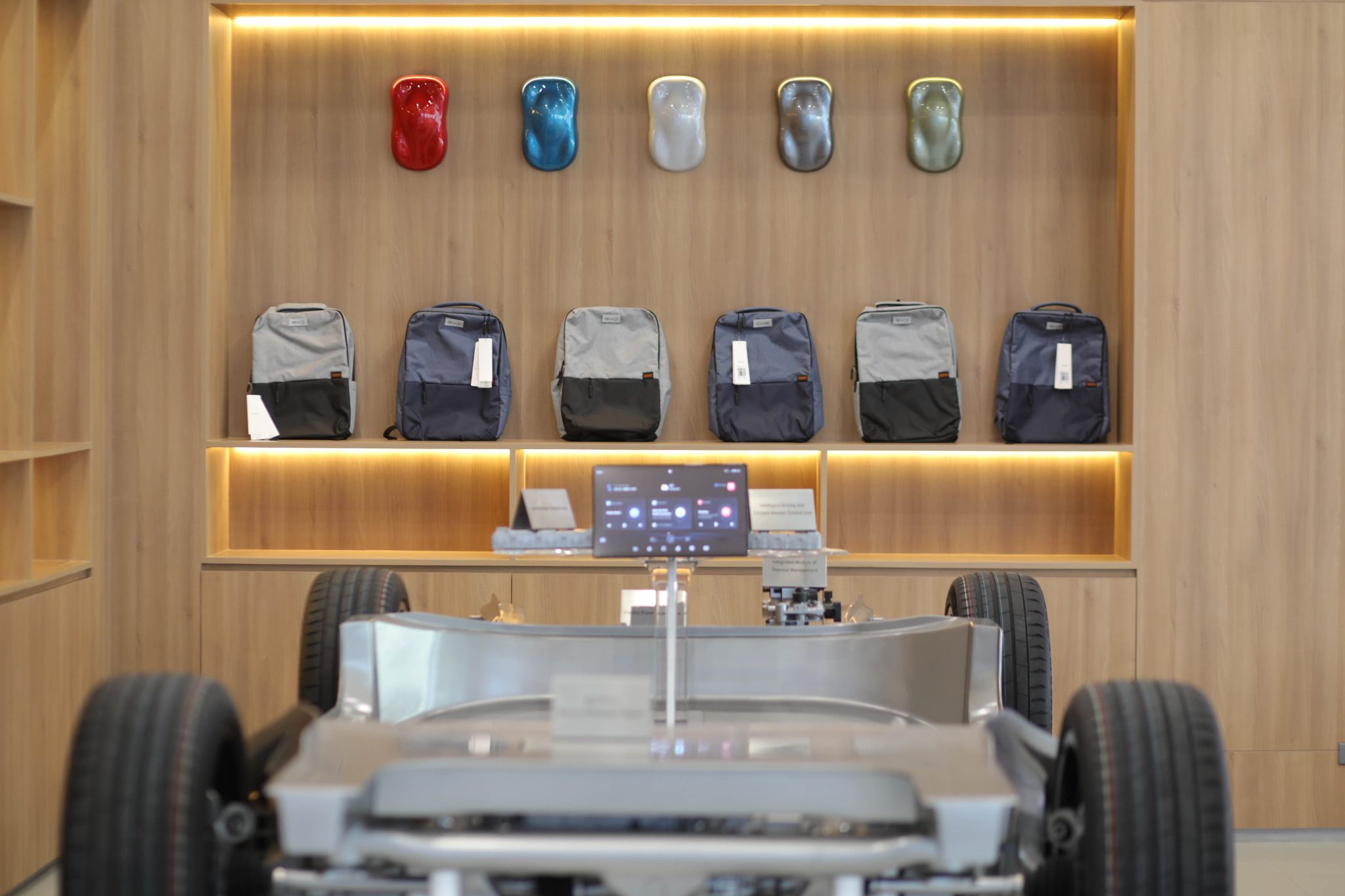 REVER Automotive รุกคืบตลาด EV ไทย เผยโฉมโชว์รูม Flagship แห่งแรกของ ...